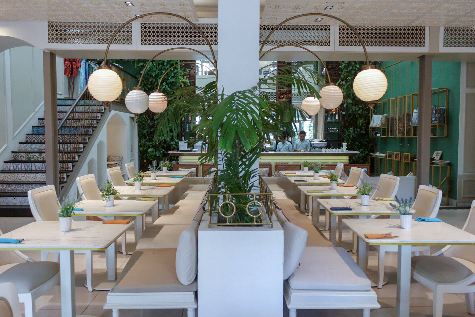 Batik Restaurant & Bar Bali - Cultura