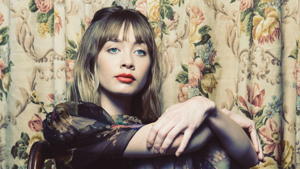 Alexandra Savior dengan Warna Musiknya Sendiri - Cultura