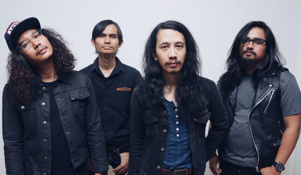 The SIGIT: Another Day Single Review - Cultura