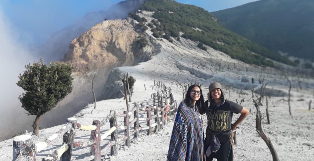 Mendaki Gunung Papandayan Bagi Pendaki Pemula - Cultura