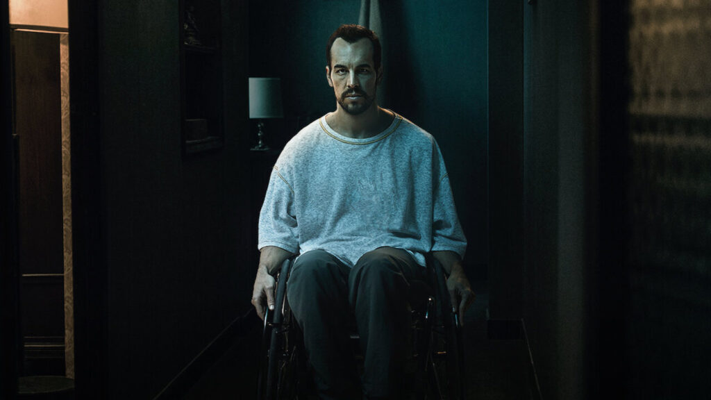 The Paramedic Review - Cultura