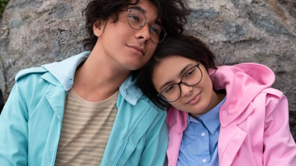 A World Without Review: Dystopia Futuristik Bertema Pemberdayaan Wanita ...