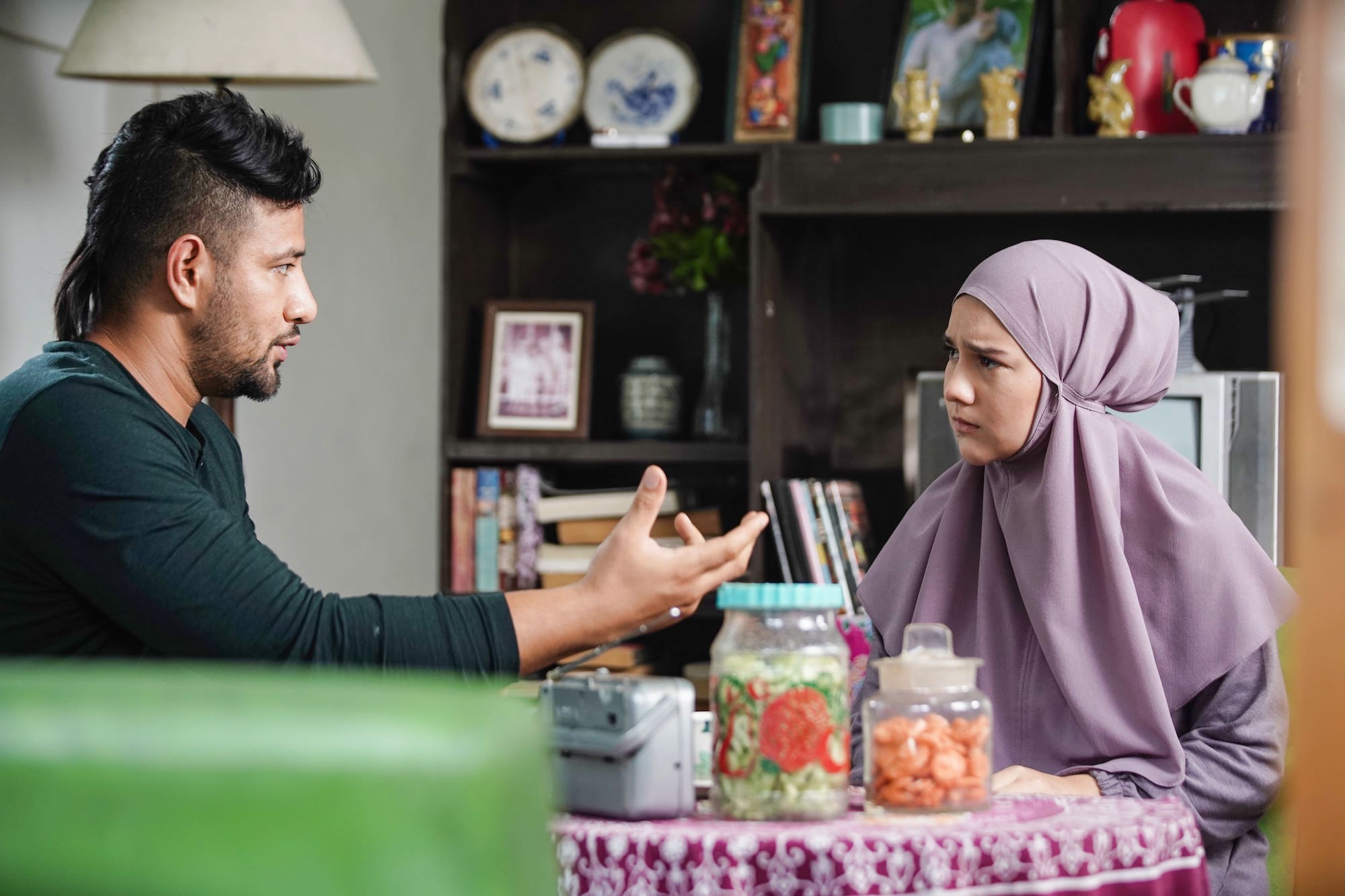 Madu Murni Review: Usik Poligami sebagai Cerminan Rumah Tangga - Cultura