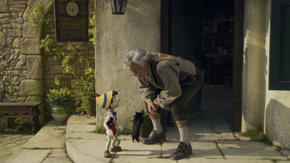 Pinocchio (Live Action) Review: Versi Remake yang Kehilangan Keajaiban ...