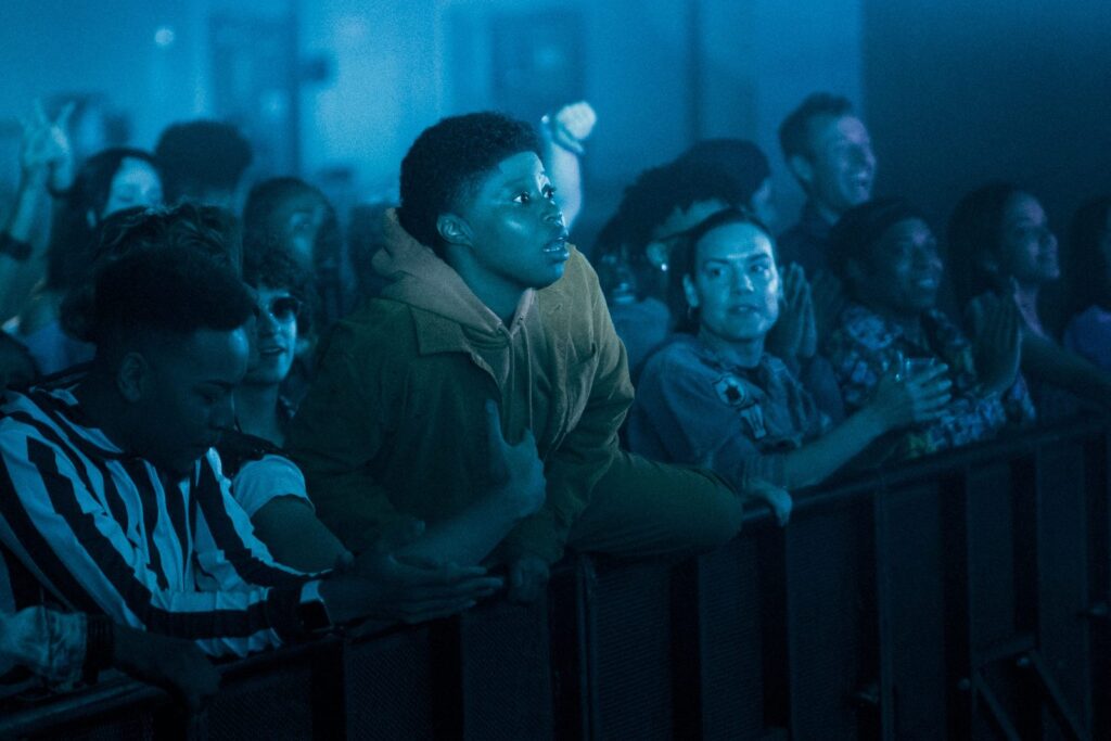 Swarm Review: Fanatisme dan Parasocial pada Idola Pop - Cultura